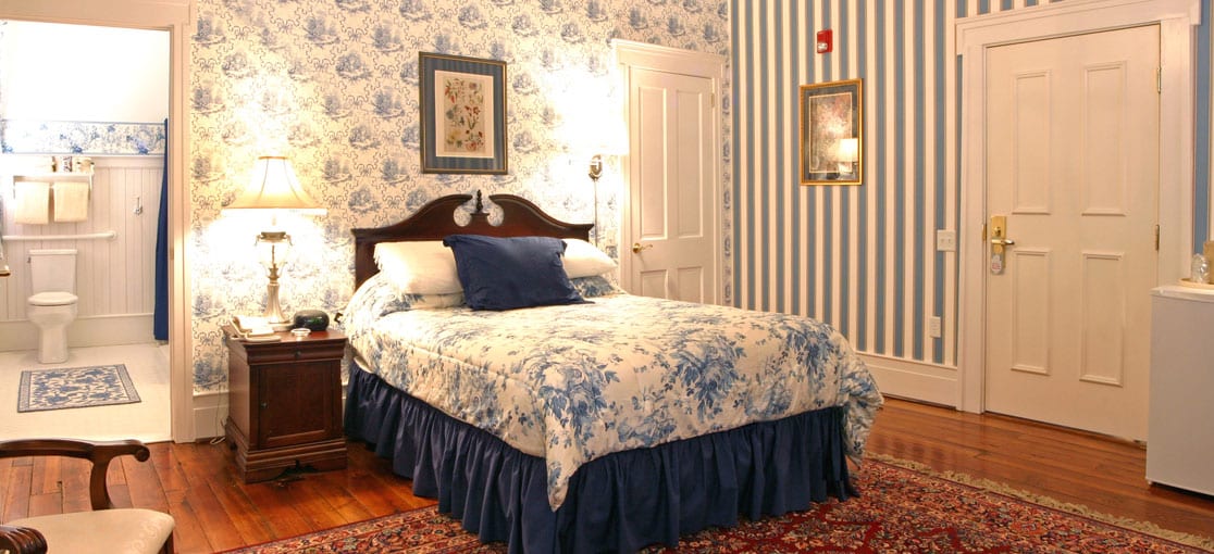 Bird-in-Hand Village Inn & Suites Details - B&B, Romantic Getaway in ...